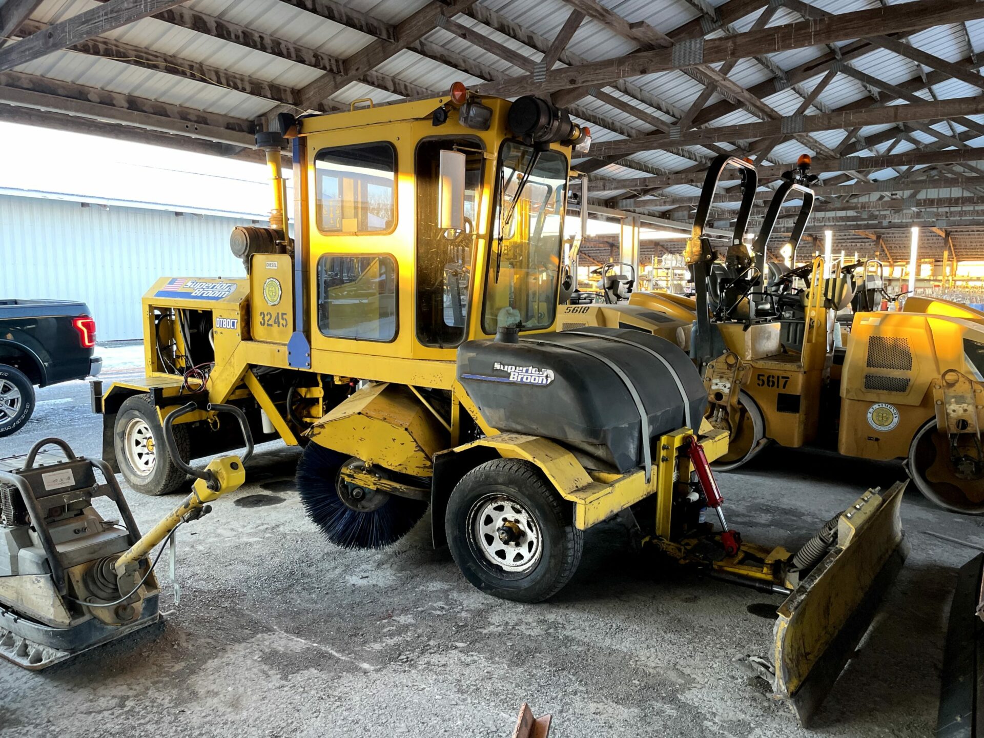 Equipment For Sale | E.T. Simonds Construction Company | Construction